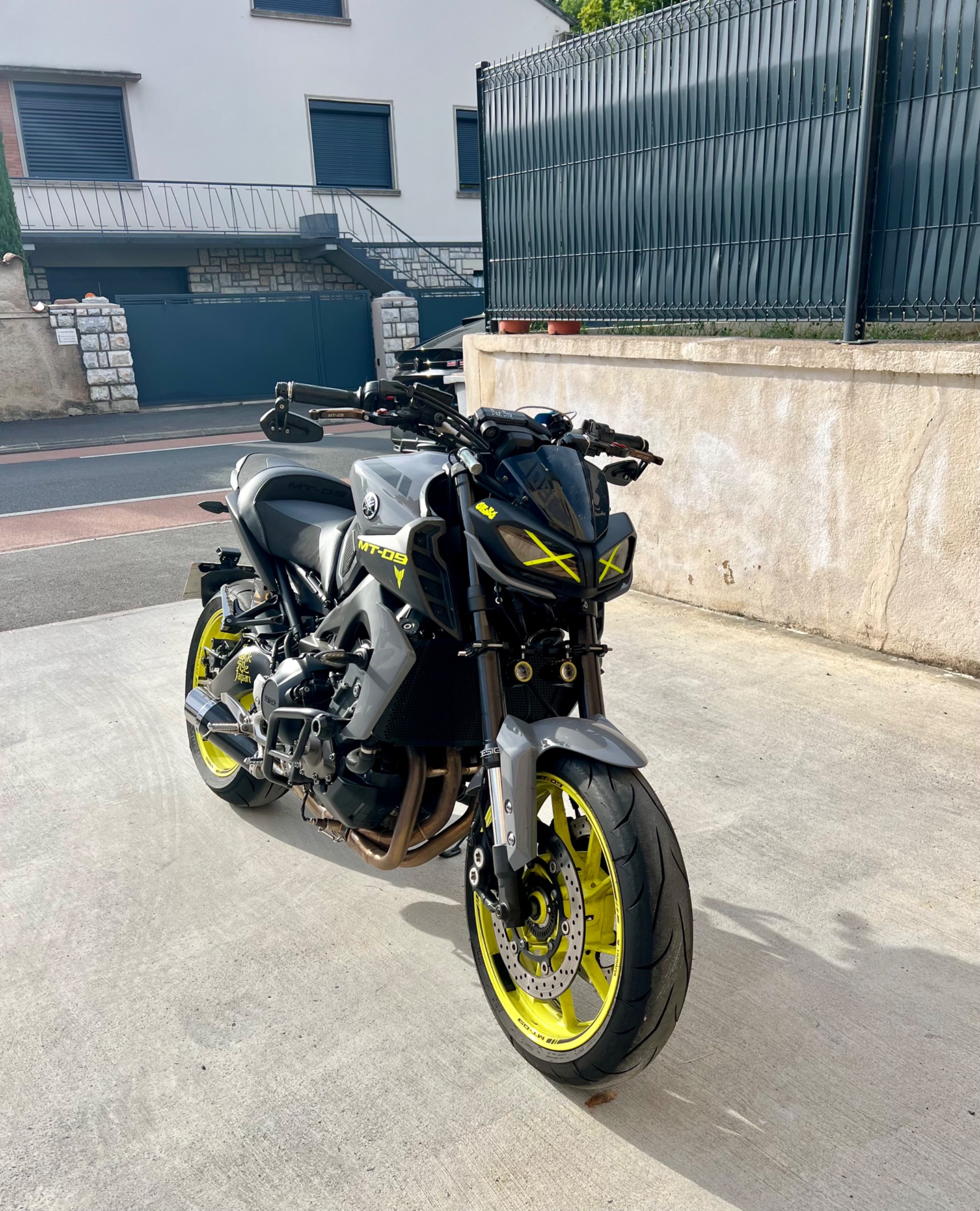 Yamaha mt09 phase 2 - Moto - Occitanie - Tarn - Planète Motards