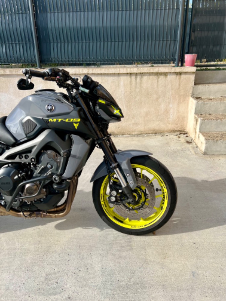 Yamaha mt09 phase 2 - Moto - Occitanie - Tarn - Planète Motards